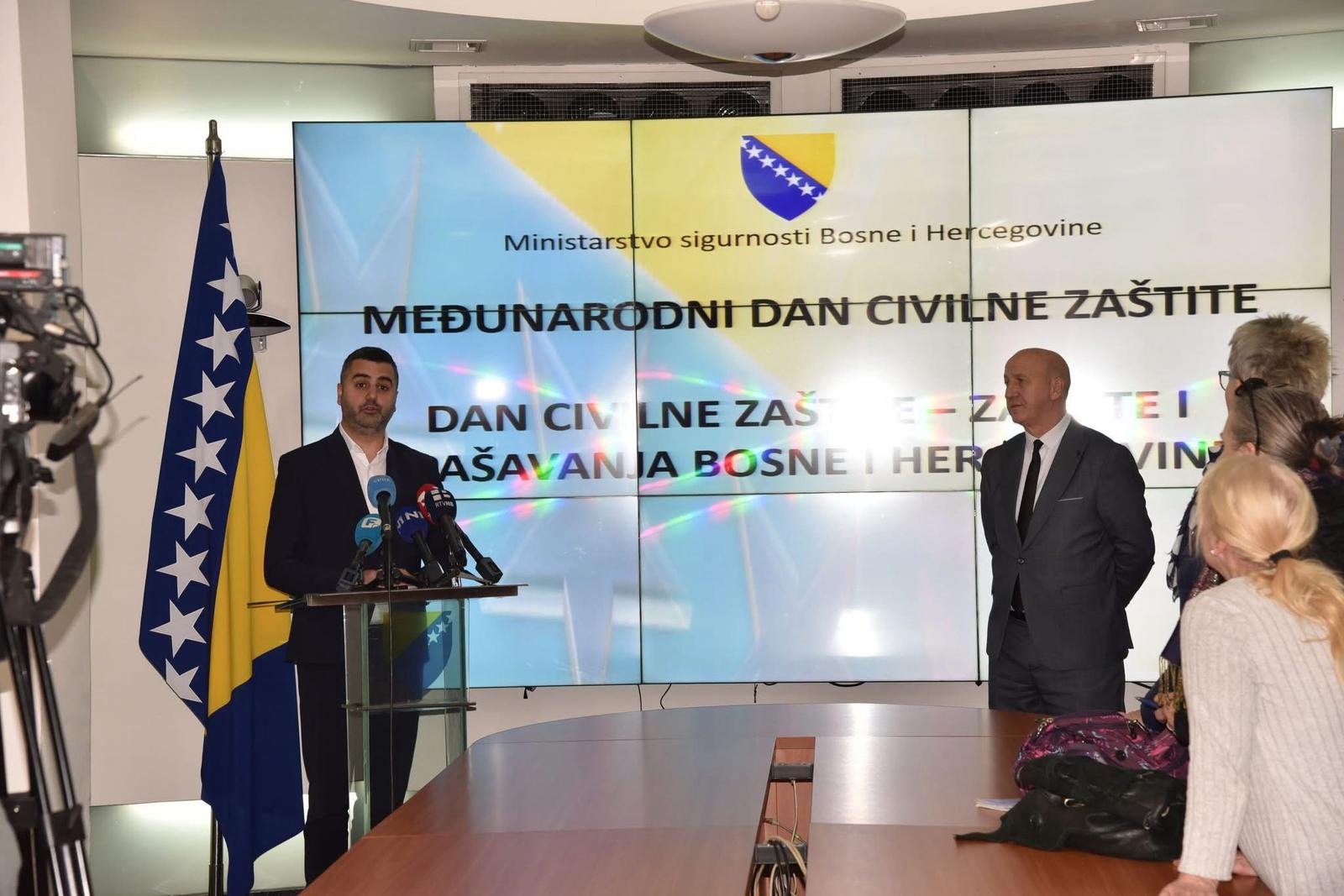 MINISTAR EMIL BALAVAC DOBITNIK PRIZNANJA MINISTARSTVA SIGURNOSTI BIH ...